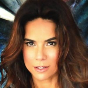 ADRIANA FERRARI - MBRTV - Museu Brasileiro de Rádio e Televisão